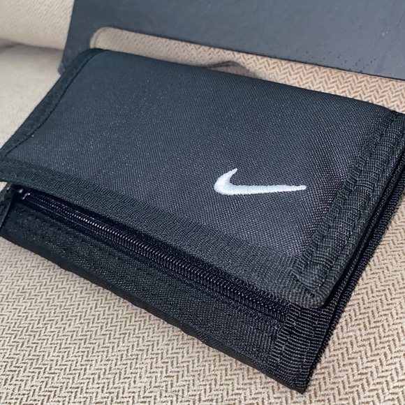 Nike | Bags | Nike Basic Mens Wallet New | Poshmark